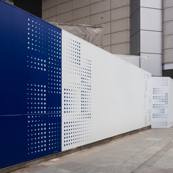 A-Class vs. B-Class Hoarding: Unveiling the Differences with Titan